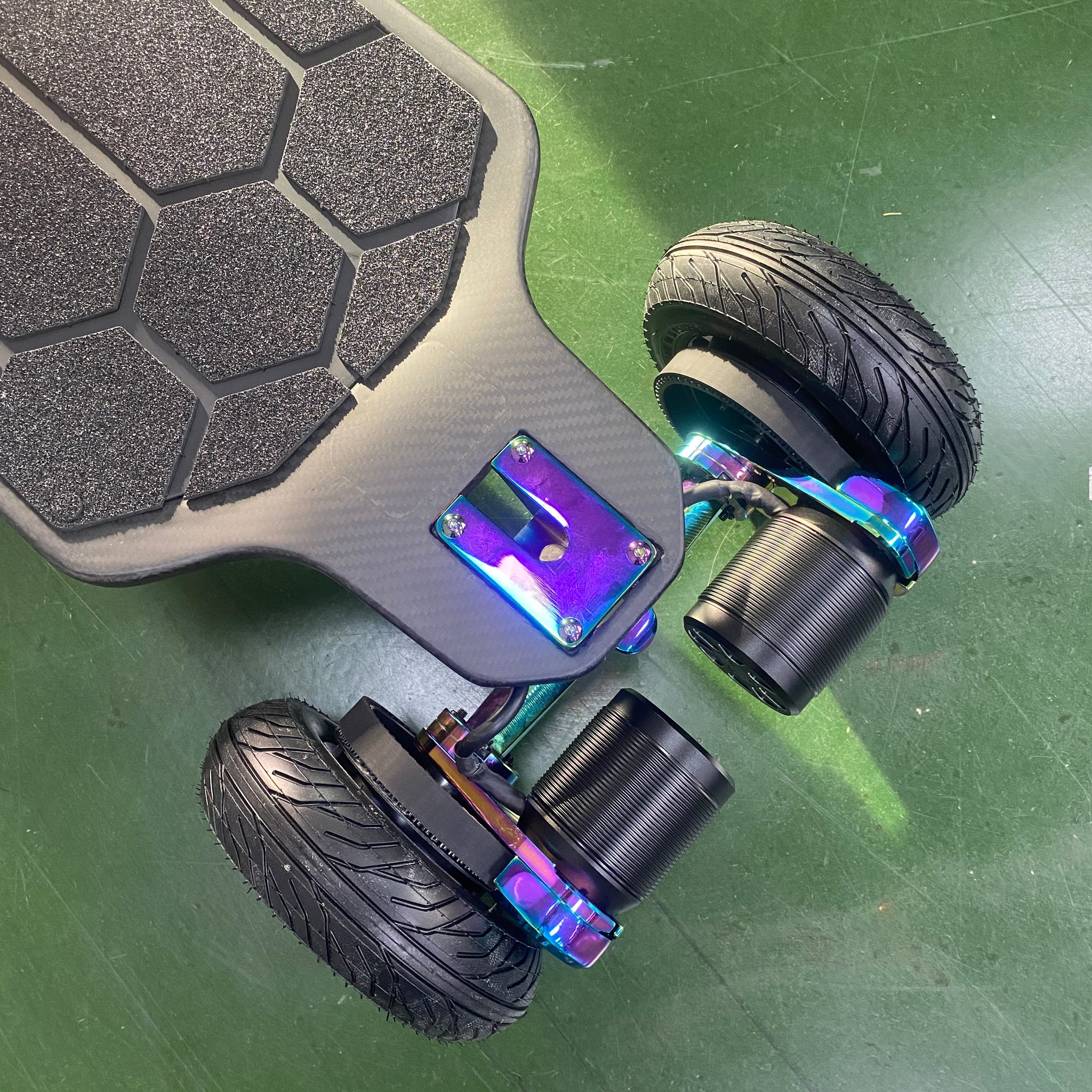 Ownboard Carbon ZEUS Max AWD - All Terrain Electric Skateboard with ...